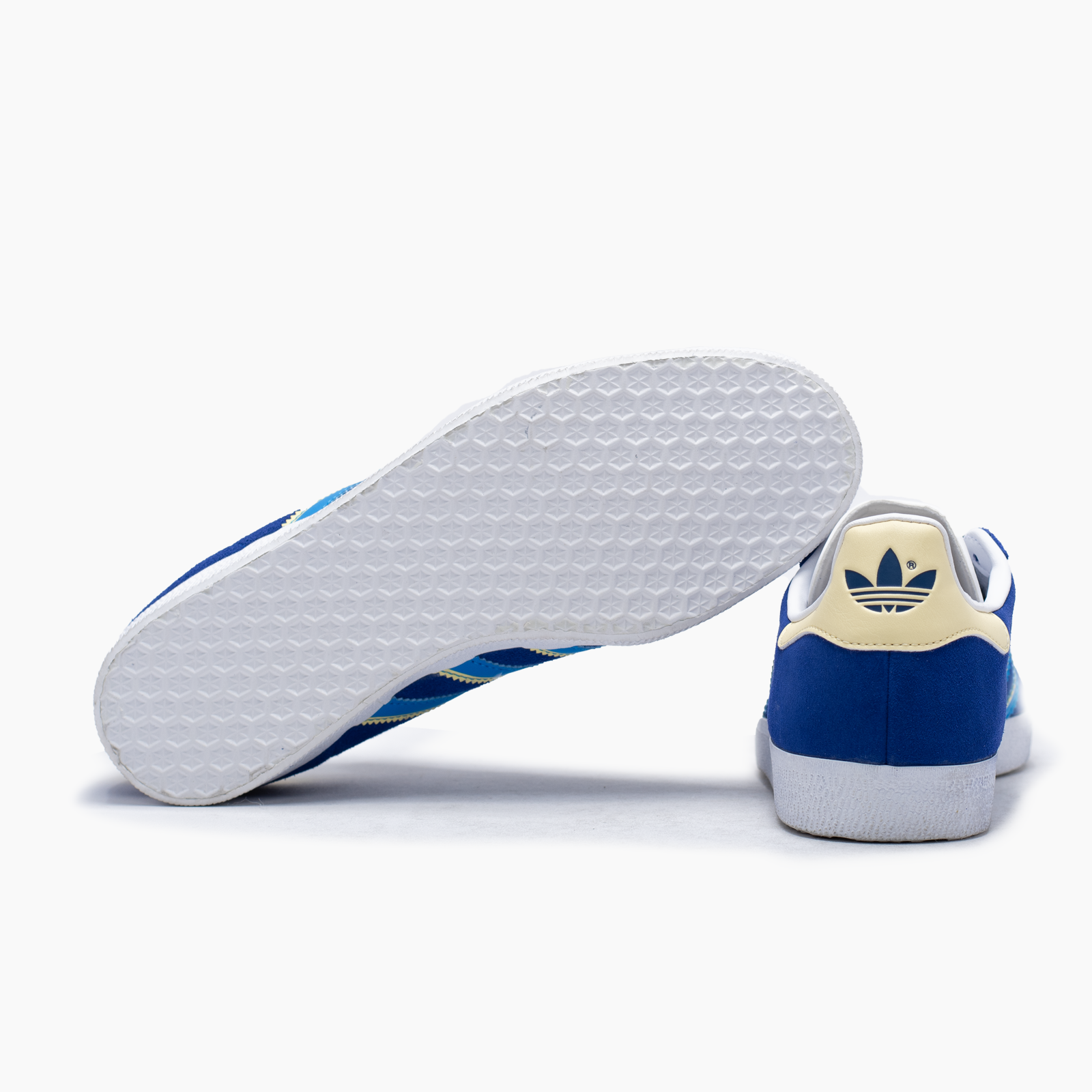 ADIDAS GAZELLE IE0439 - MUJER – SHUBOXES